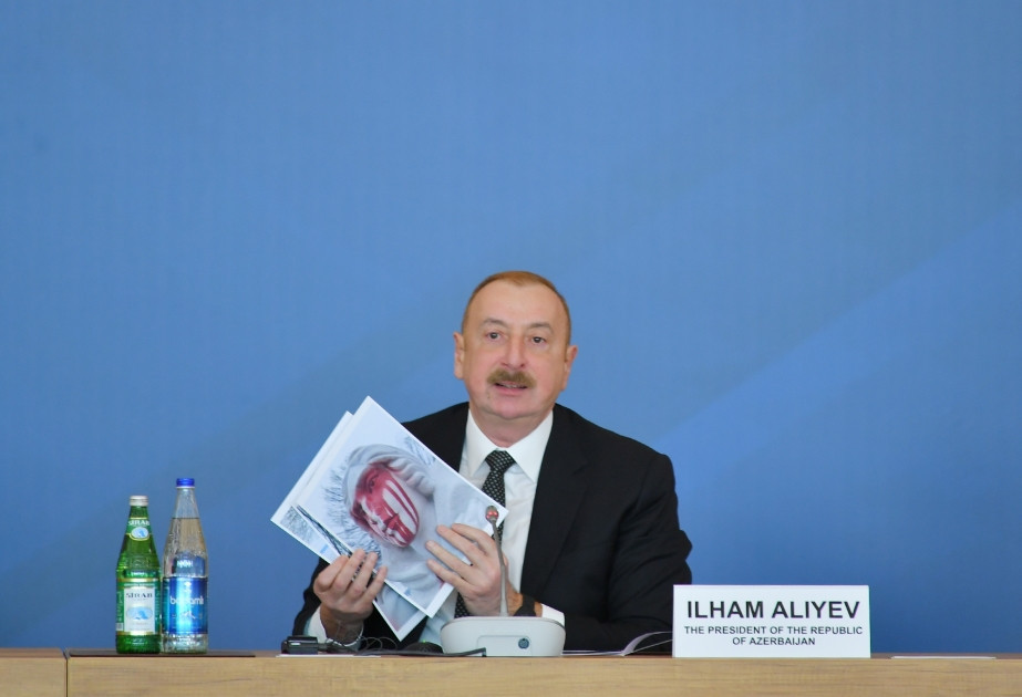 Ilham Aliyev : L'acte de vandalisme contre la statue de Natavan en ...